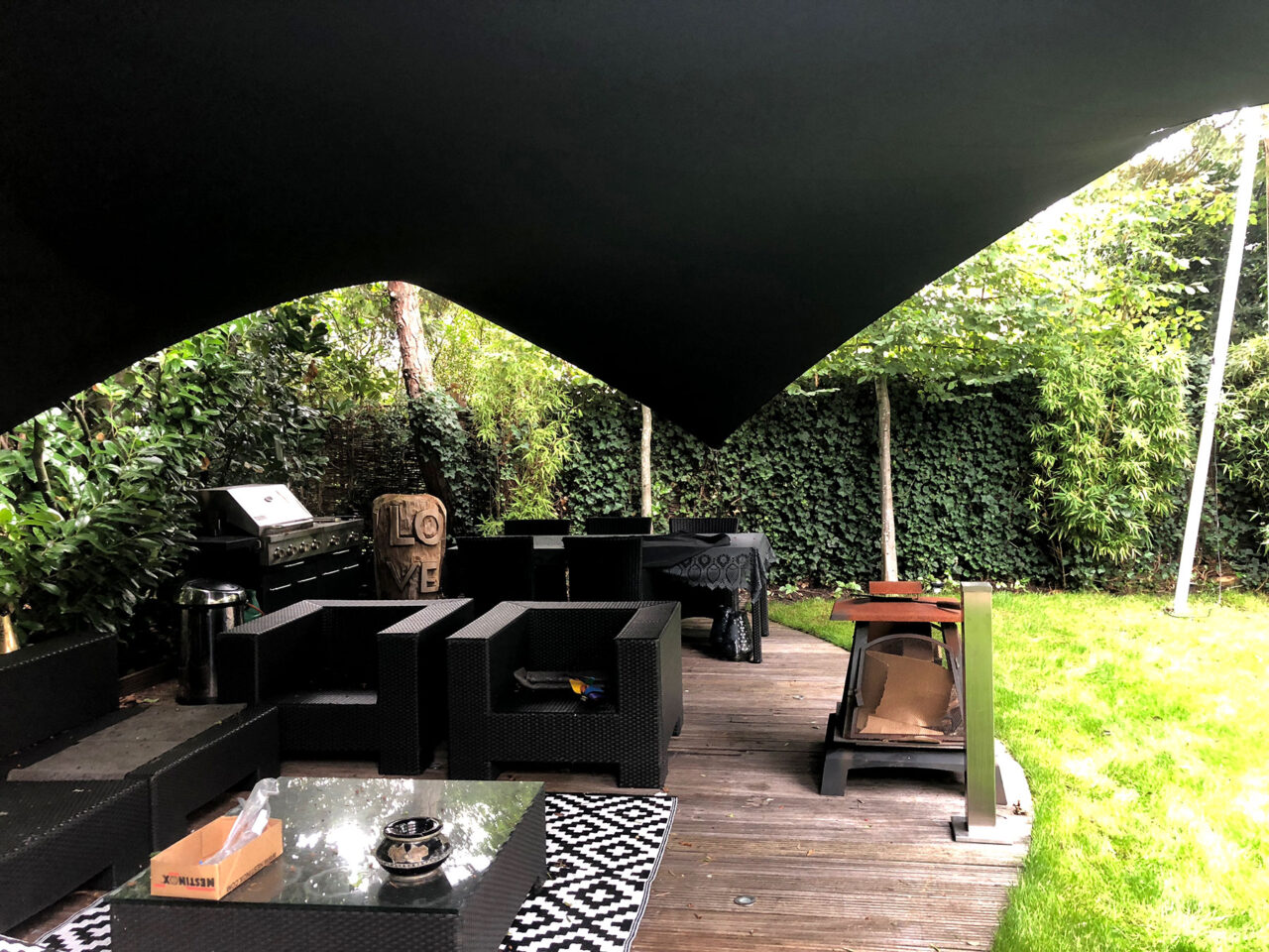 Zeiloverkapping op maat en vergunningsvrij - stormvast en waterdicht