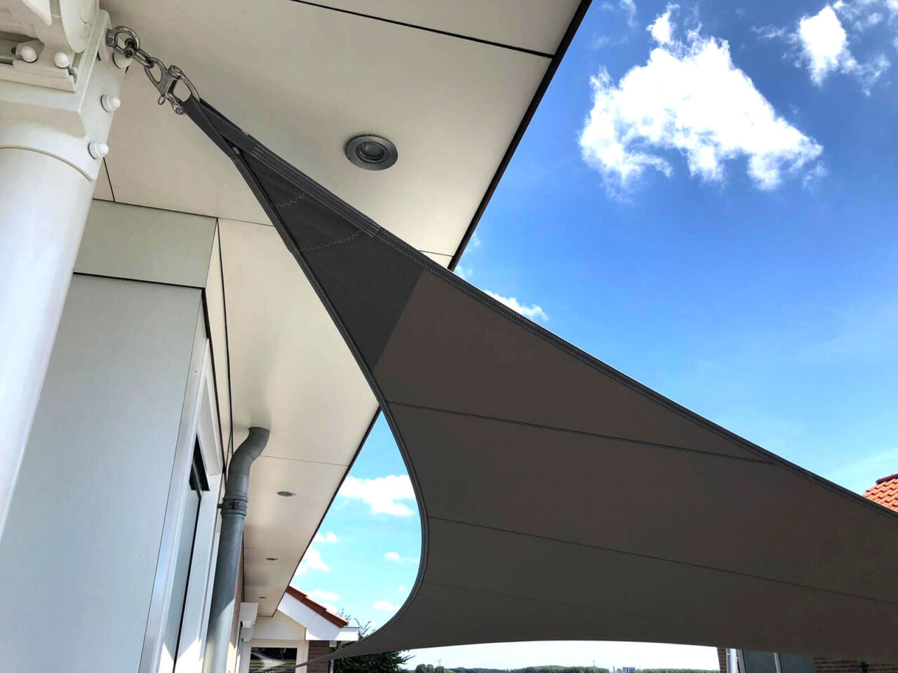 Wind in Nederland - Texstyleroofs® - Lichtgewicht zeil overkappingen op ...